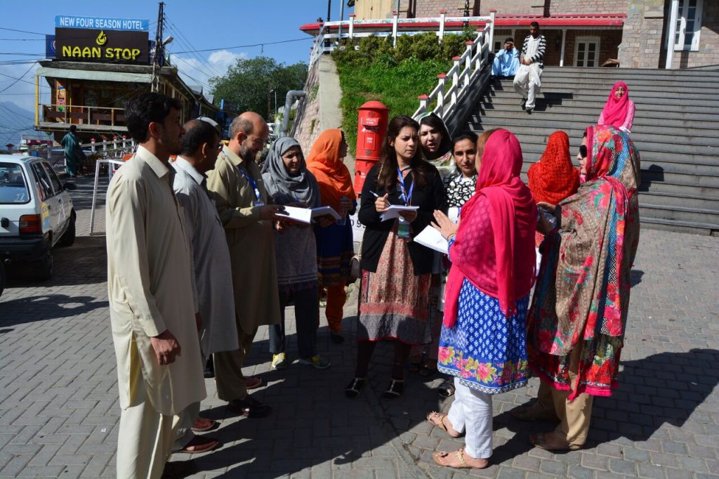 Sharing best practices to improve social mobilization in humanitarian ...